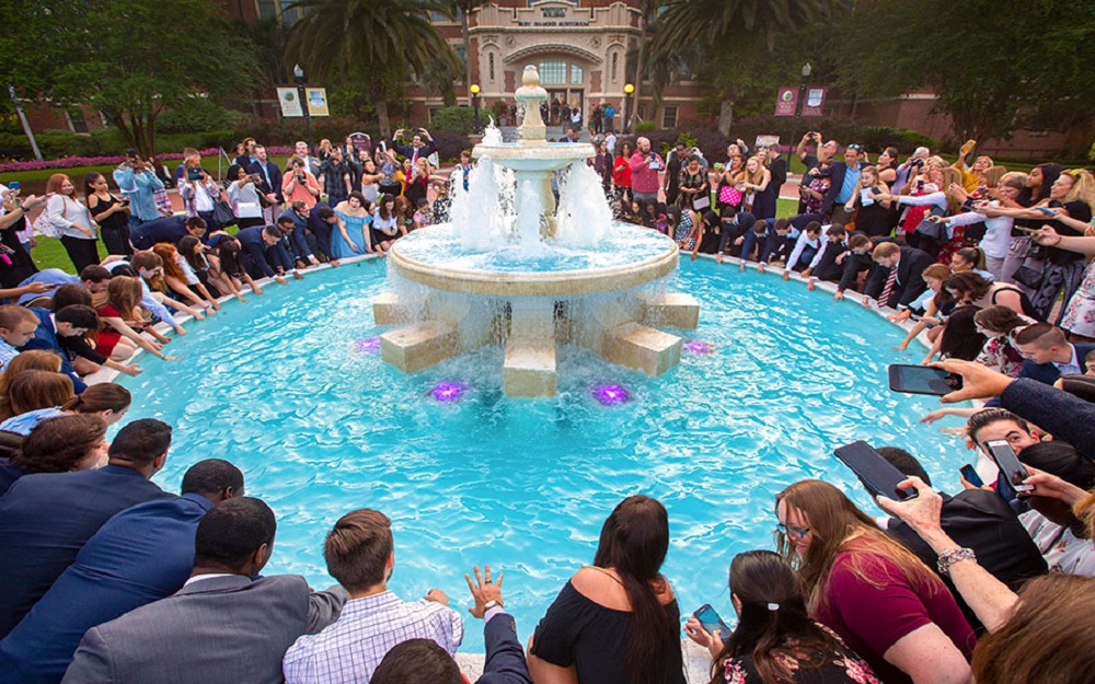 Dodd Hall Student Window | SPARK FSU
